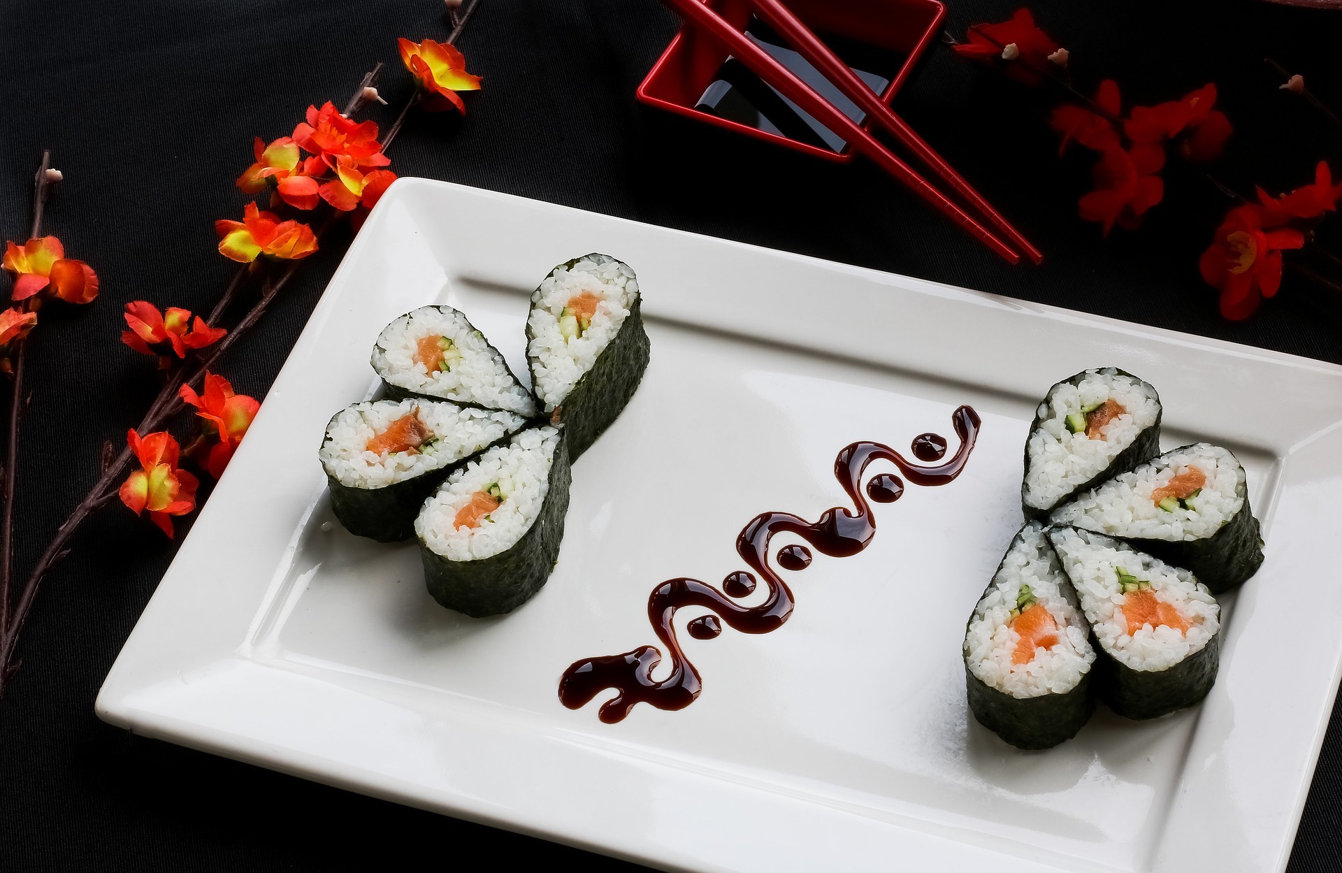 Sushi Mania - OFICJALNA STRONA - Zamów online z dostawą!